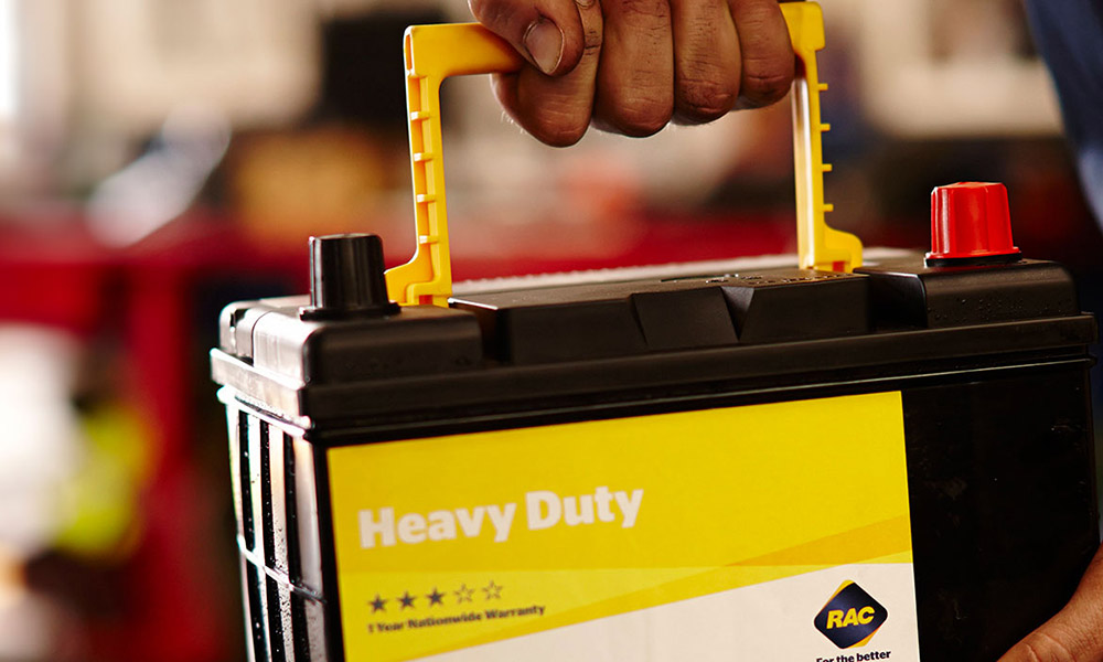 Delivery of car batteries to your door | RAC WA